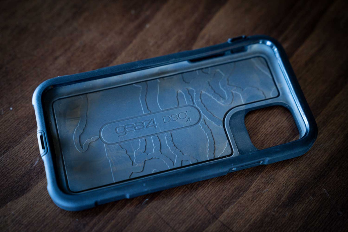 Gear4 Iphone Case Review - The Platoon is the best iPhone case