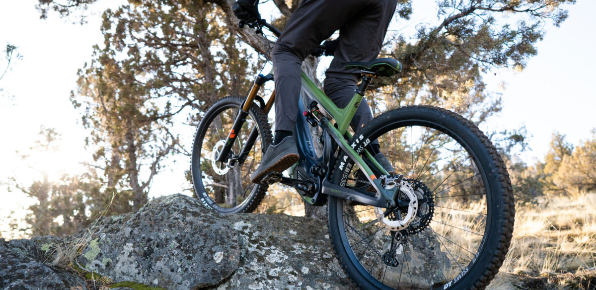 2021 Pivot Shuttle Long-Term Review | The Loam Wolf