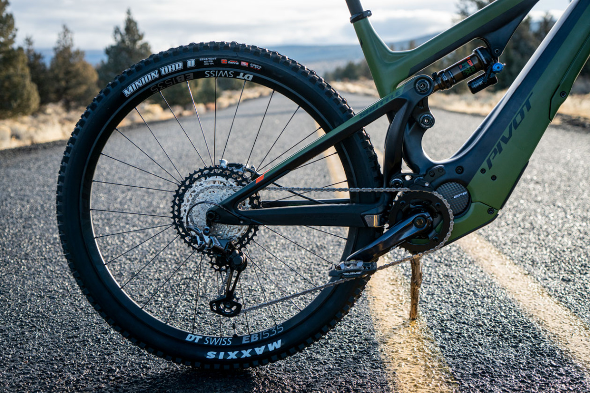 2021 Pivot Shuttle Long-Term Review | The Loam Wolf