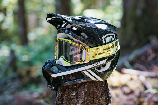 Video: Full Face or Half Shell - Which is right for you? | The Loam Wolf