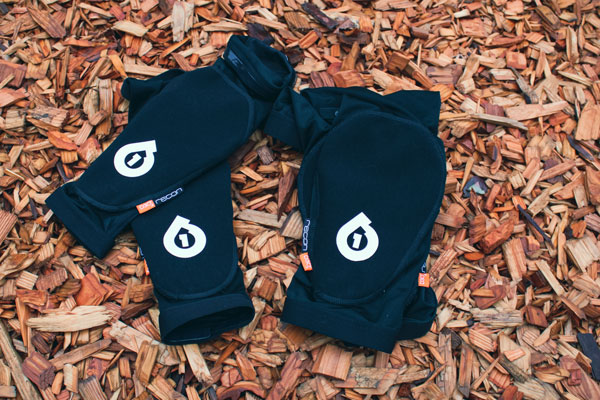 Review: Six Six One Recon Elbow & Knee Pads | The Loam Wolf