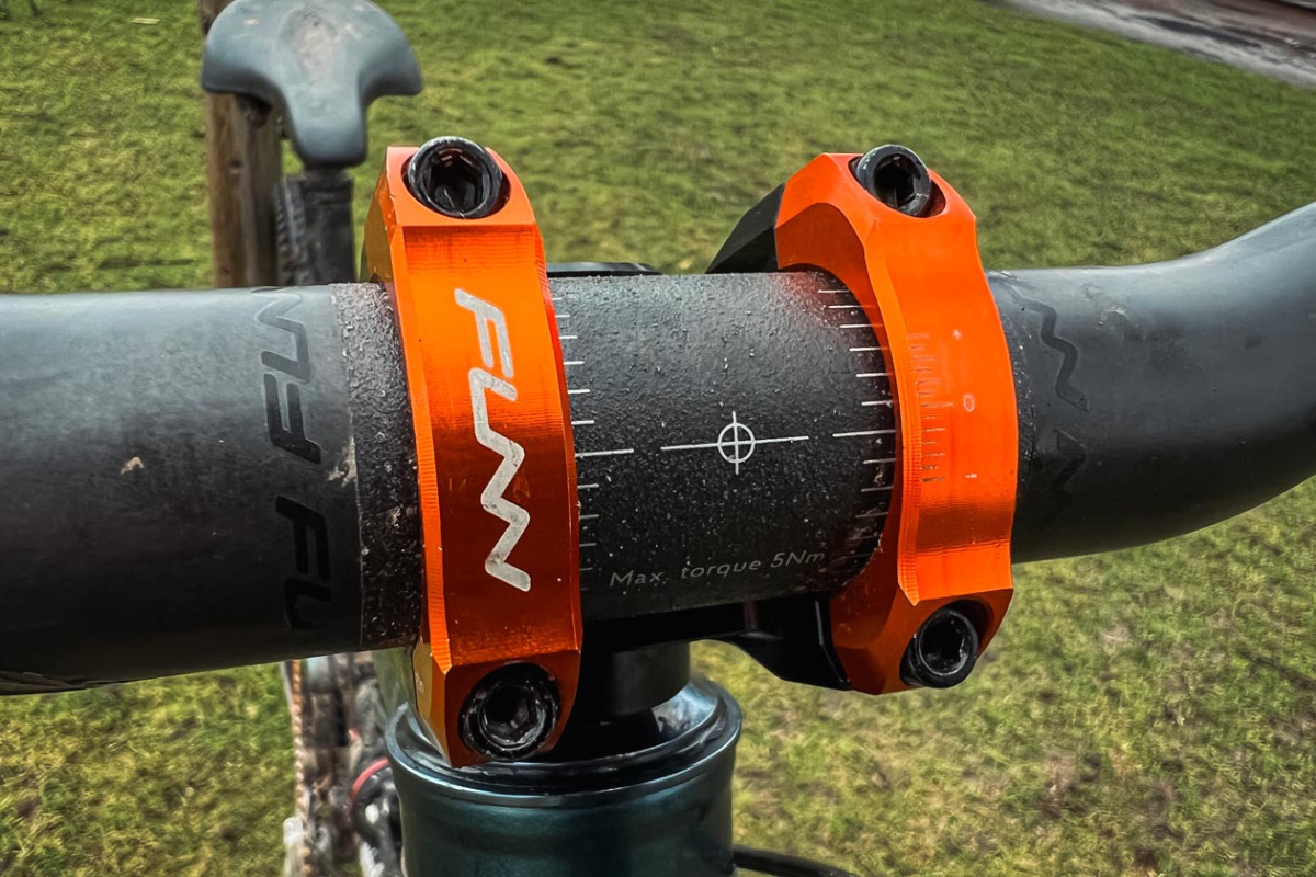 Review: Funn Cockpit - Bars, Grips and Stem | The Loam Wolf
