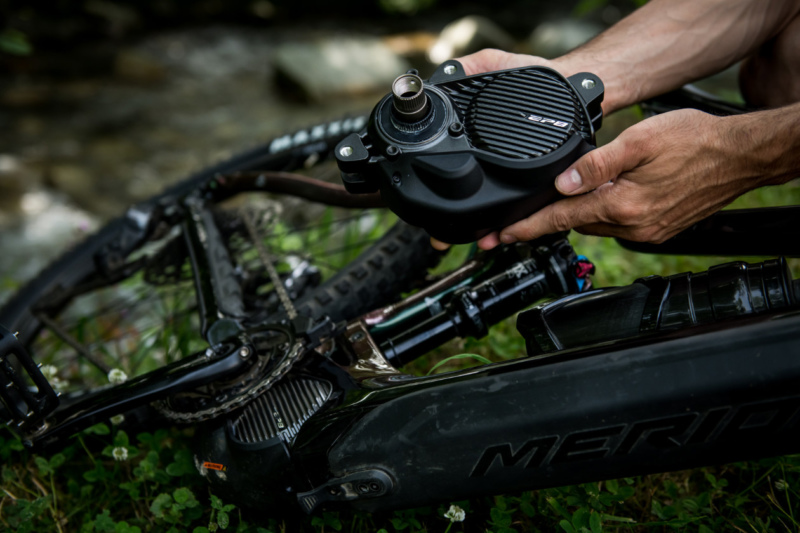SHIMANO Launches New XT Di2 and EP6 and EP801 Motors with New Tech ...