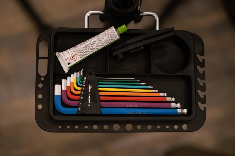 Review: LifeLine Pro Bike Workstand | The Loam Wolf