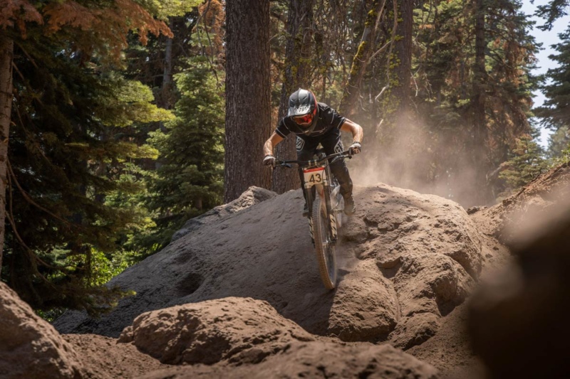 Review: Manitou Dorado Pro Review | The Loam Wolf