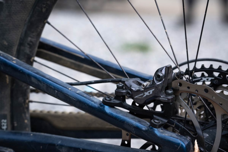Review: Nukeproof Giga Carbon 290 | The Loam Wolf