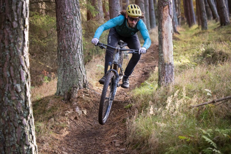 Review: YT Izzo Core 4 | The Loam Wolf