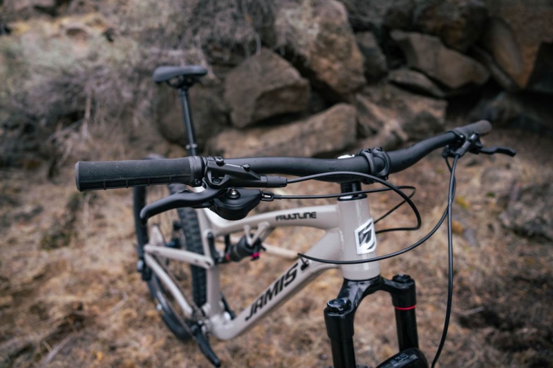 Jamis Faultline A1 Review | The Budget Minded XC Bike