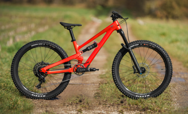 YT adds 27.5 Jeffsy Primus to the kids range | The Loam Wolf
