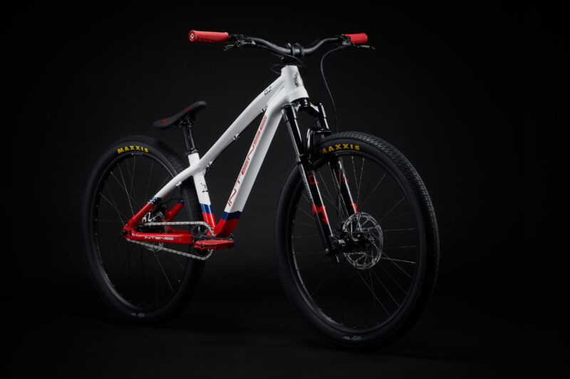 Intense Cycles Launches Their DJ Bike | The Loam Wolf