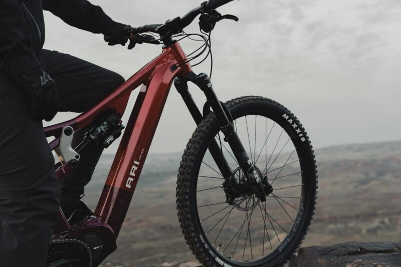 Ari Bikes Unveils Wire Peak | The Loam Wolf