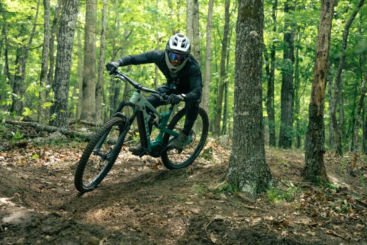 Ari Timp Peak Pro Review | The Loam Wolf 2024 eMTB Shootout