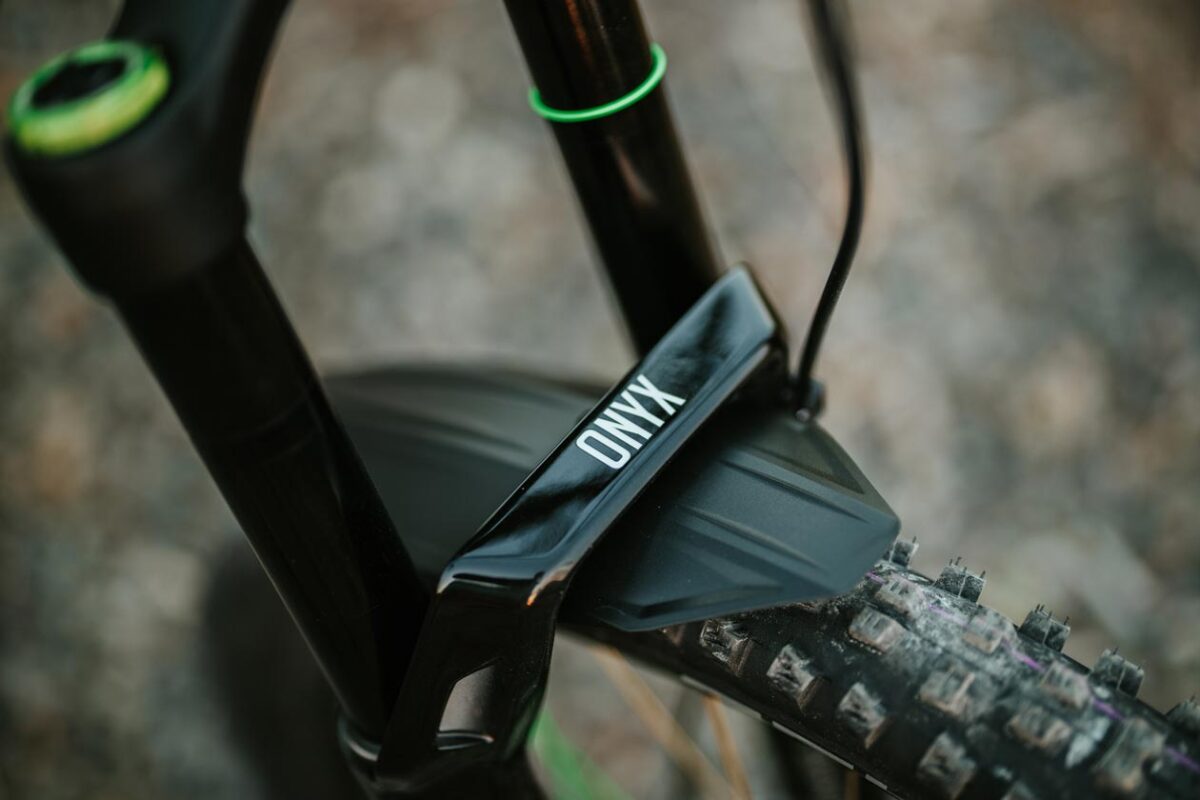 Review: DVO Onyx D1 38 SL Fork | The Loam Wolf