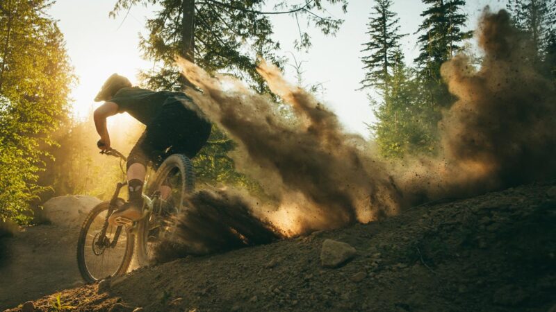 Release & First Ride: Cycles Devinci All-New Troy & Troy ST | The Loam Wolf