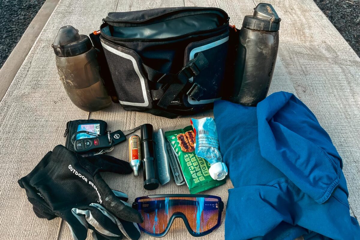 Review: Fidlock Hip Belt + Double Bottle Base | The Loam Wolf