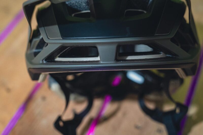 Dissected: The New 2025 Fox Speedframe Helmet | The Loam Wolf