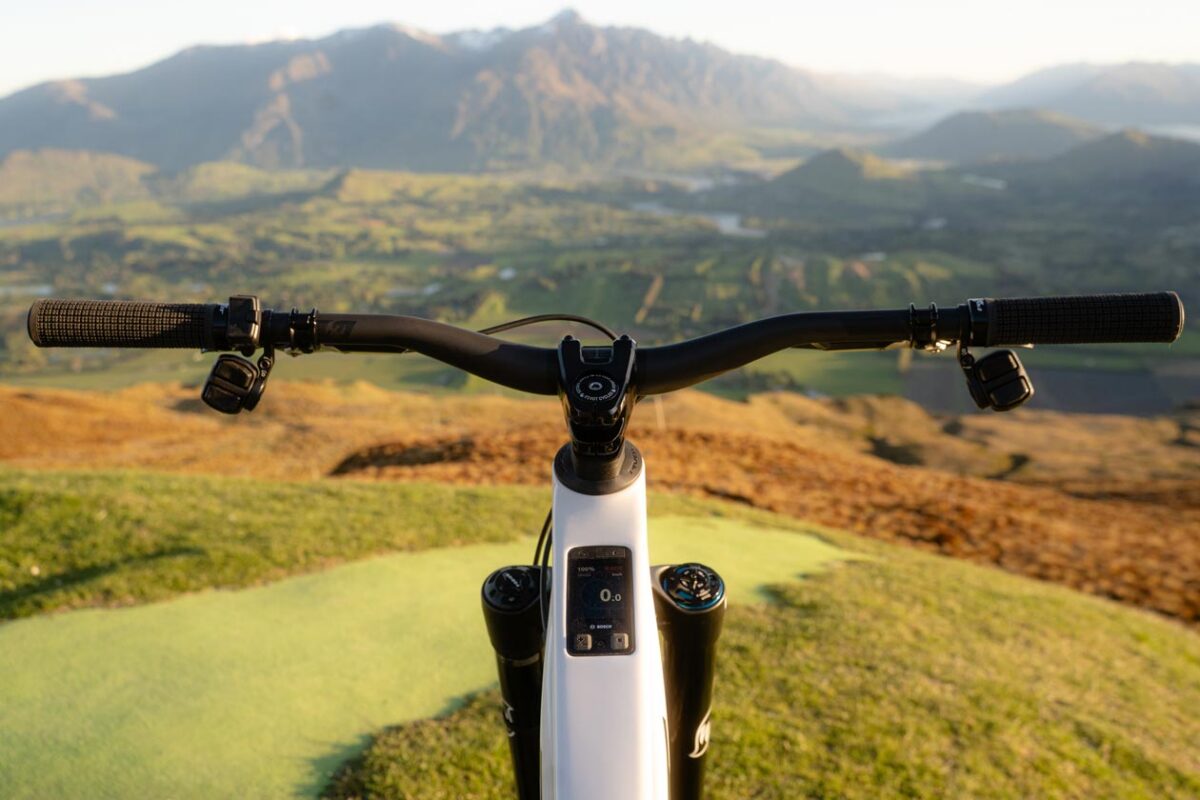 Dissected: The Pivot Shuttle LT 2026 | The Loam Wolf