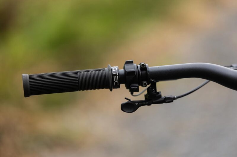 Review: Burgtec Bartender Pro Super Soft Grips | The Loam Wolf